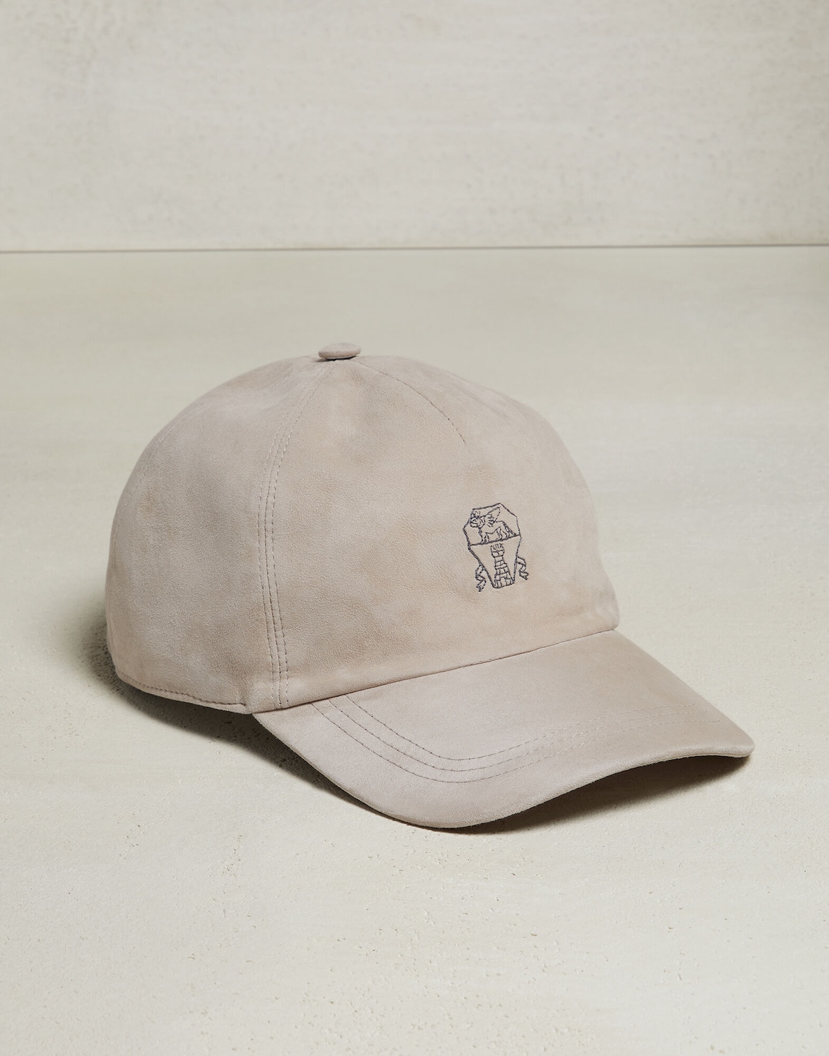 Men's hats: beanies, baseball and flat caps | Brunello Cucinelli