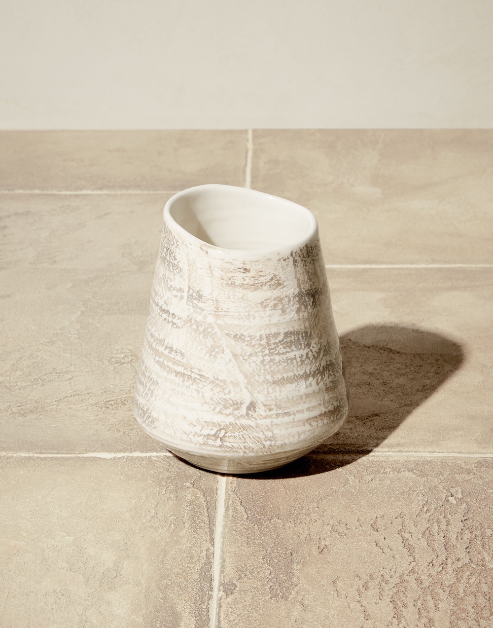 Luxury ceramic creations for your table | Brunello Cucinelli