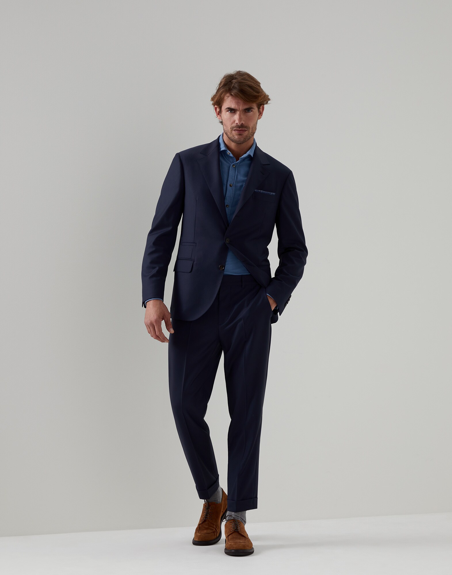 Trajes elegantes y combinados de hombre | Brunello Cucinelli
