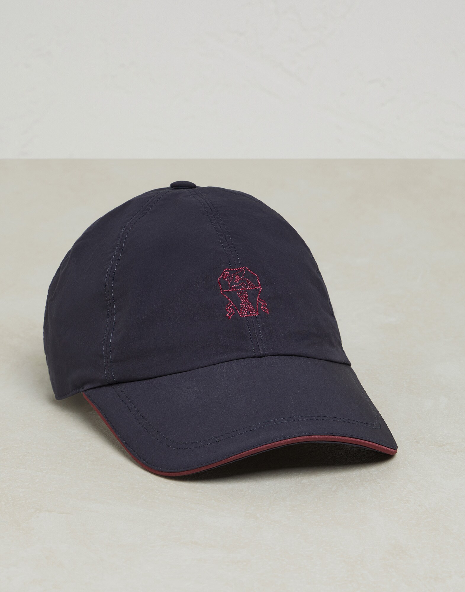 Men's hats: beanies, baseball and flat caps | Brunello Cucinelli