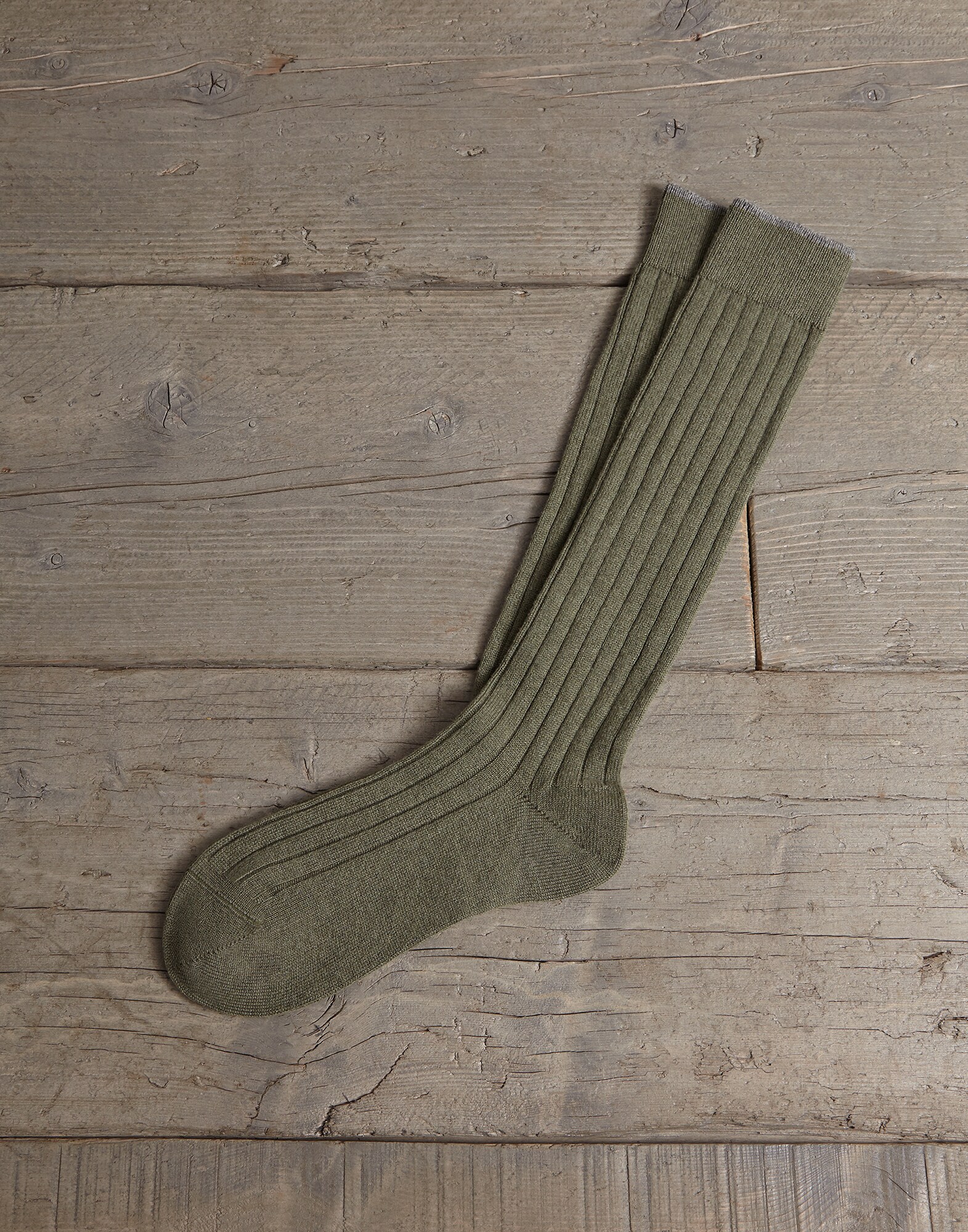 Knit socks (202MCS42741CG31603) for Man | Brunello Cucinelli